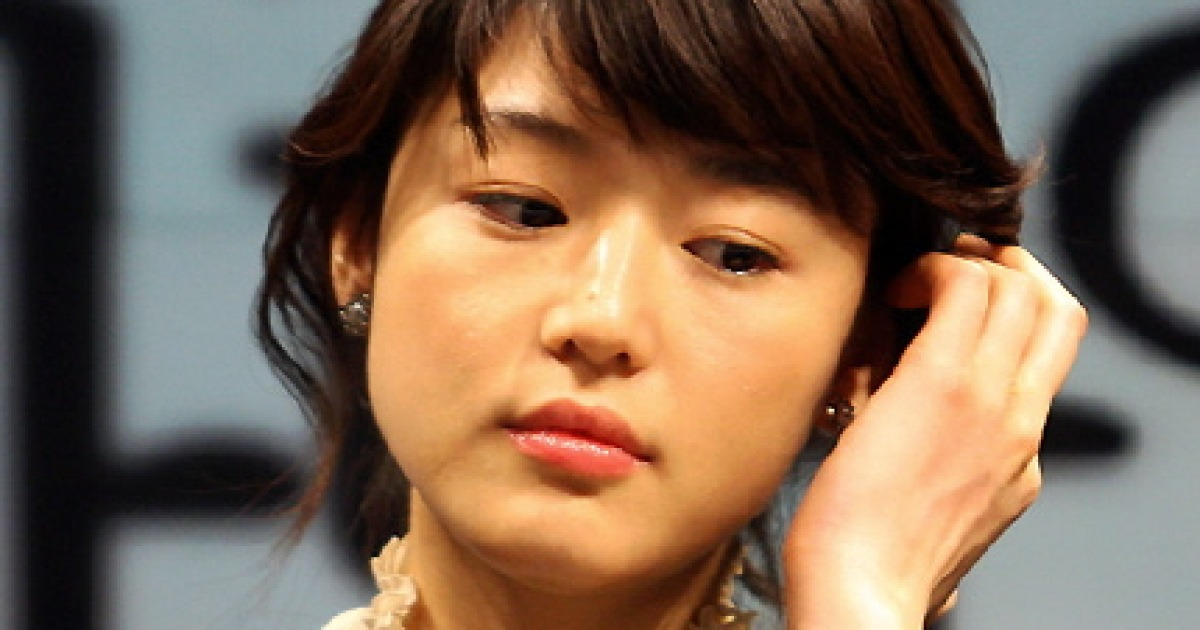 위기의 전지현, 달라진 게 없다