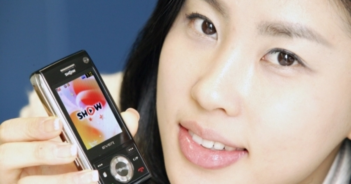 KTFT, 에버투폰(EV-W350) 출시