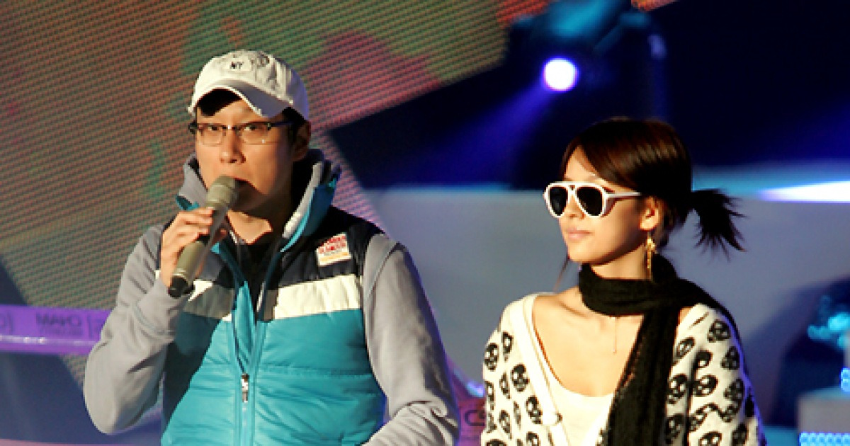 이효리, 이휘재와 MBC 설특집 MC 발탁