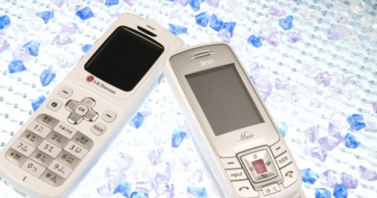 KT VS. LG데이콤 인터넷 전화, 어떤 게 좋을까?