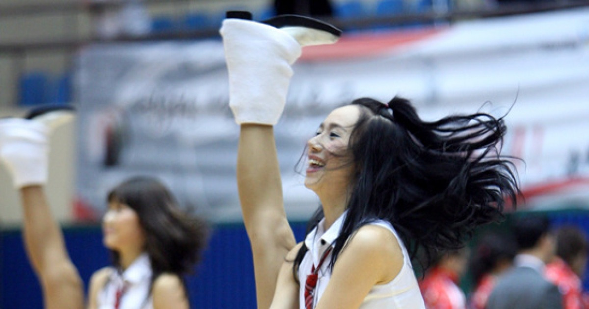 [WKBL] 내 다리는 여기까지 올라가요