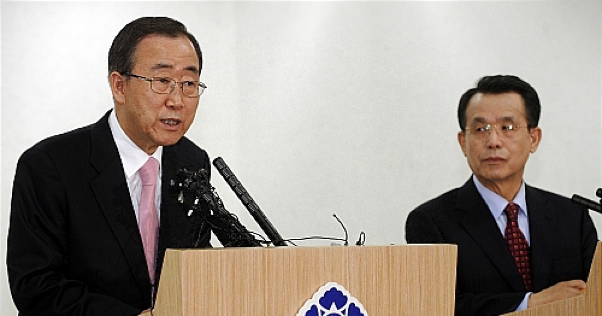 한총리 "ODA 늘릴 것" 반총장 "촛불, 슬기롭게 해결"