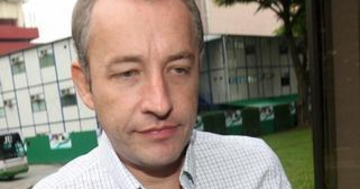 SINGAPORE AUSTRALIA PETER LLOYD