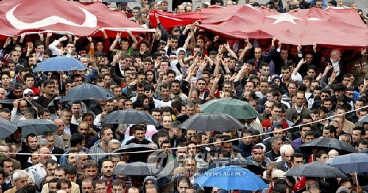 TURKEY TURKISH SOLDIERS FUNERAL