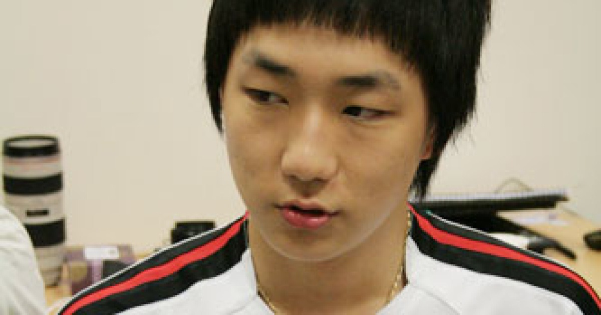 [WCG 2008]이제동, 수월하게 Igor Utkin 제압하고 1승 선취(1경기)