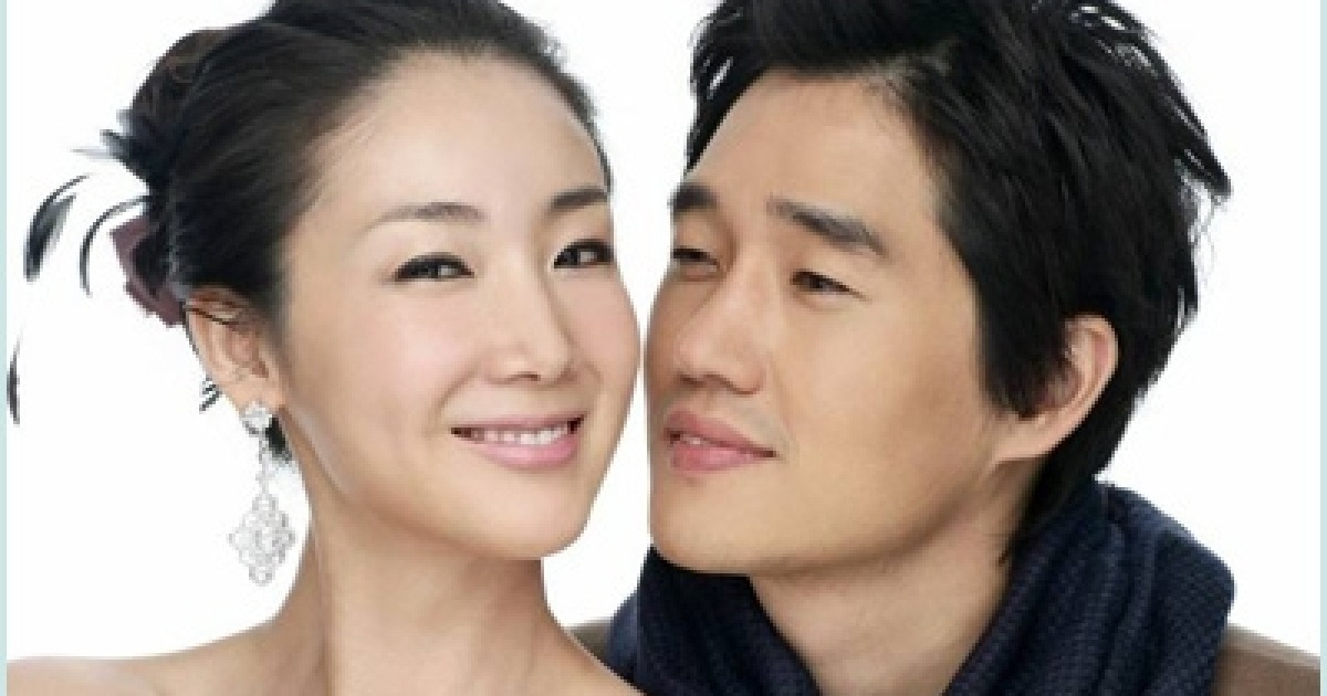 최지우-유지태 커플 '너무 사랑스런 포즈'