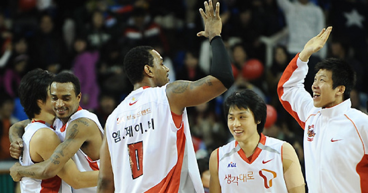 SK, KT&G 꺾으며 3연승..KCC 8연패(종합)