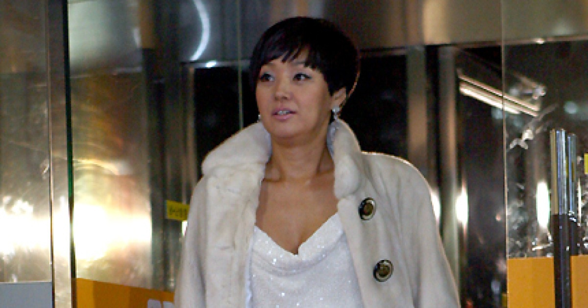 [MD포토] 배종옥, '화이트로 멋좀 냈어요'(MBC 연기대상)