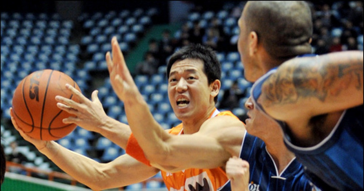 프로농구 1월 6일 경기 종합..KCC, KTF 꺾고 2연승