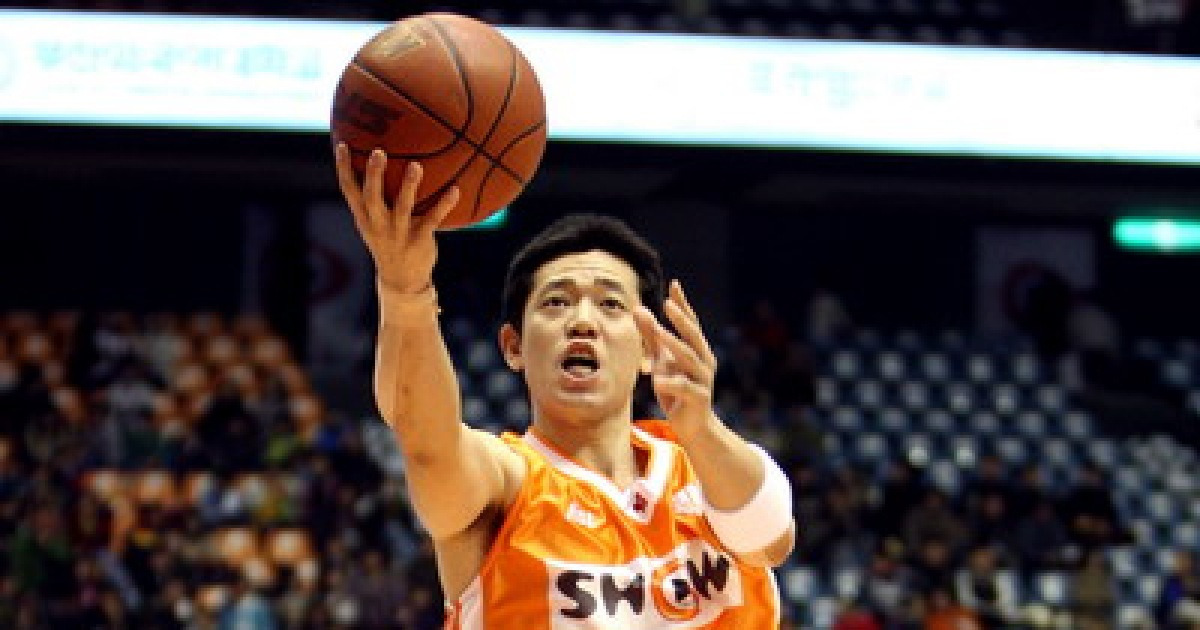 세서 더블더블 KTF, KT&G 잡고 5연패 탈출