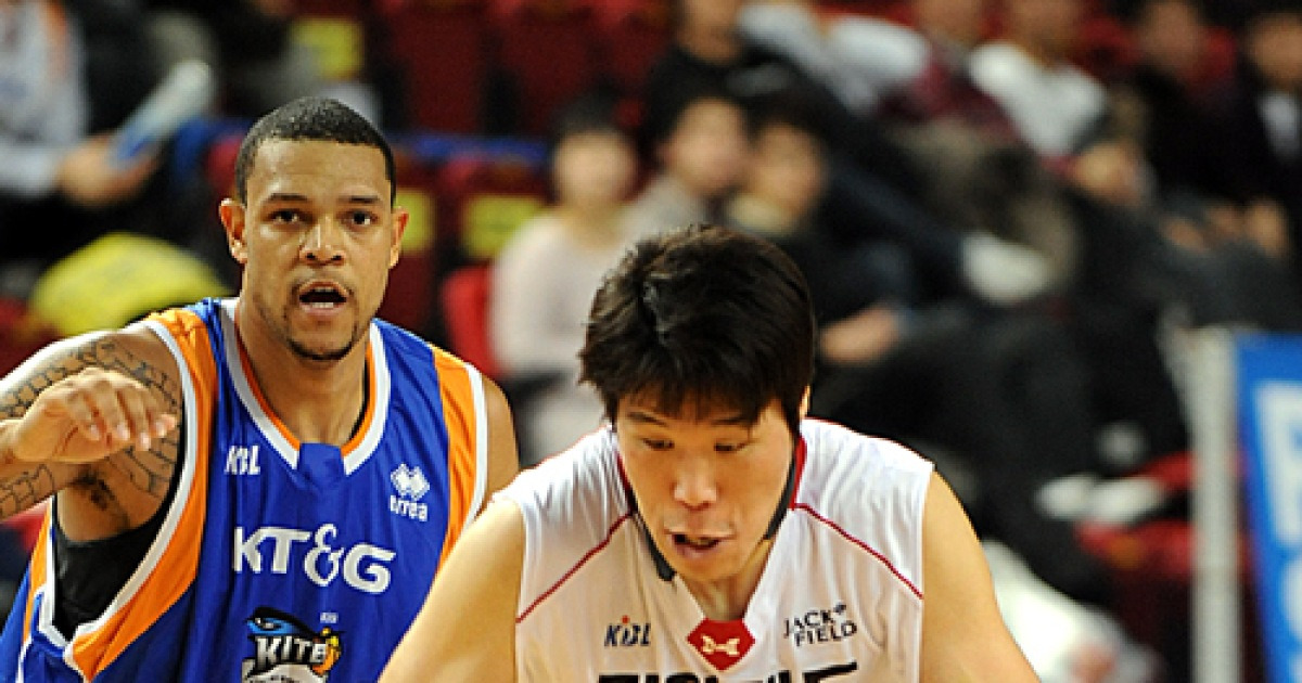 [KBL] 서장훈 '센터도 드리블이 필요해'