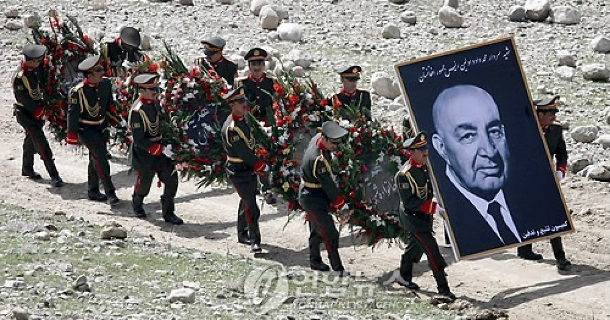 AFGHANISTAN DAUD KHAN REBURIED