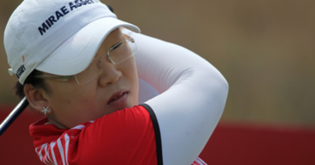 신지애, 피닉스 LPGA 인터내셔널 3R 단독선두..10언더파