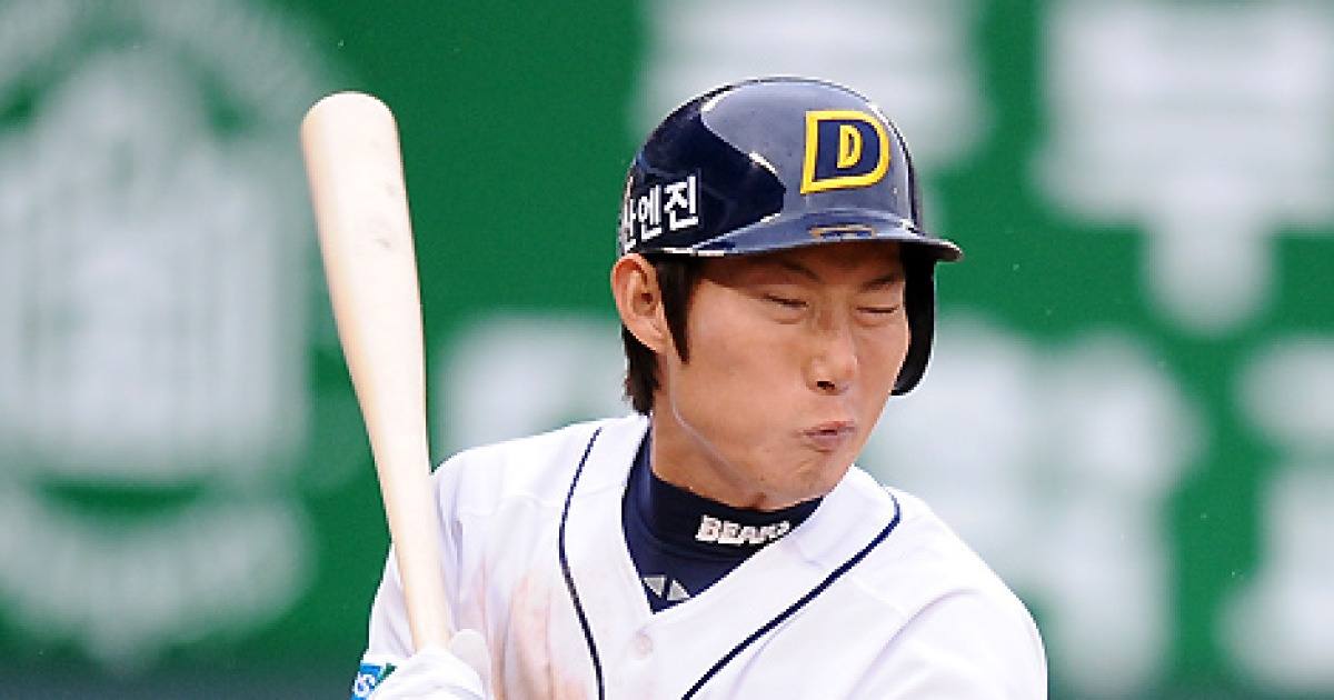 [사진]고영민,'으악! 엉덩이에 제대로!'