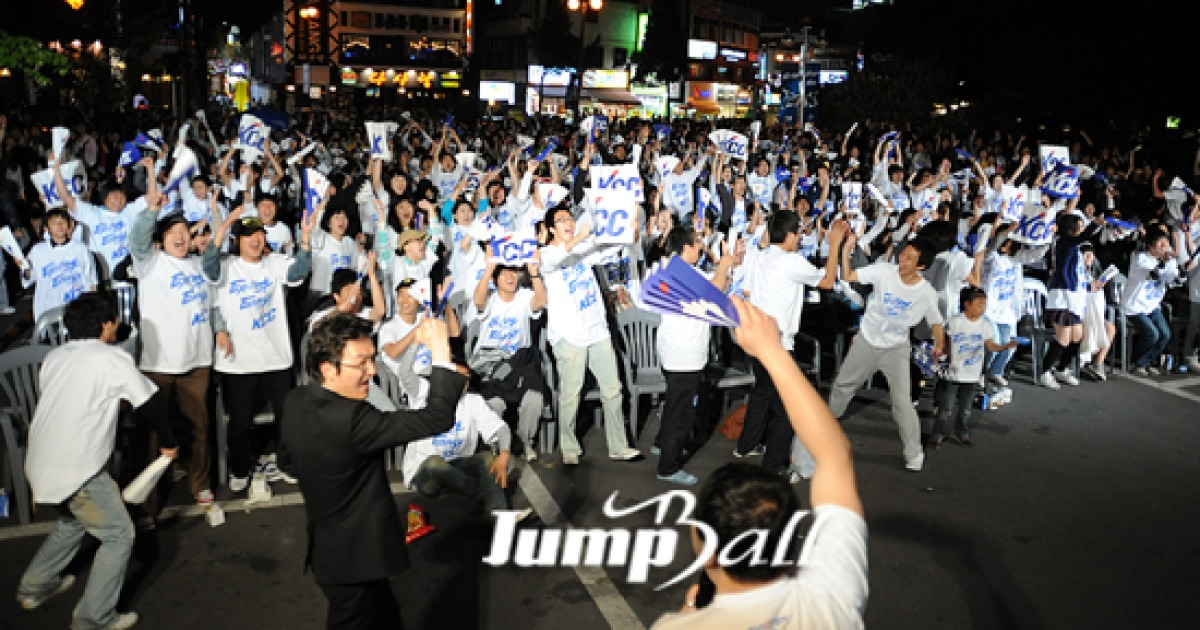 [KBL] KCC 야외무대 '역전이다'