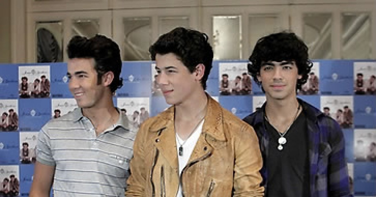 SPAIN MUSIC JONAS BROTHERS