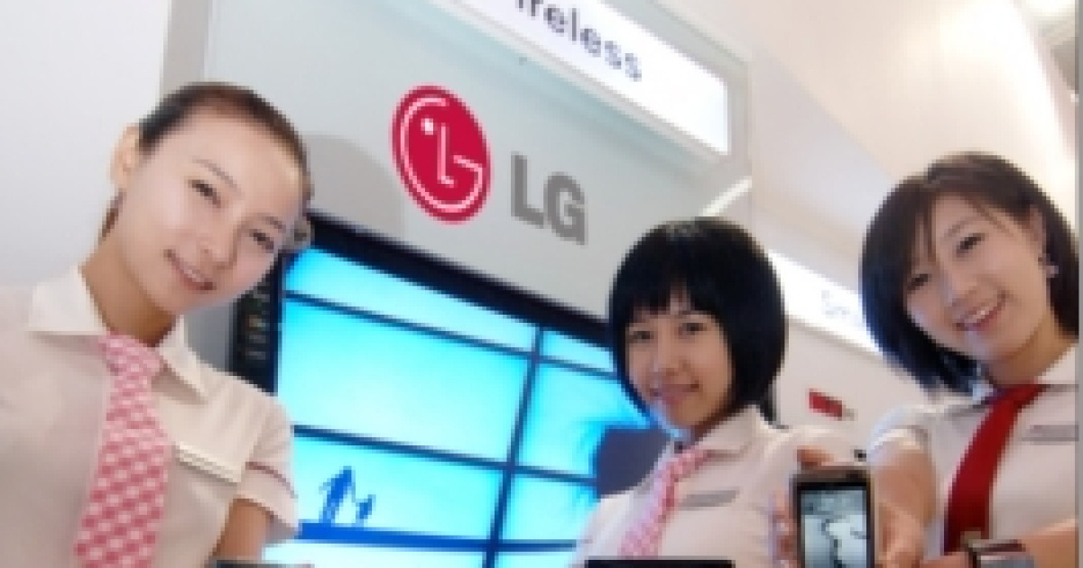 LG전자, 'WIS'서 터치와치폰·투명폰 첫 공개