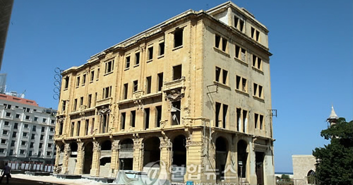 LEBANON ARCHITECTURE