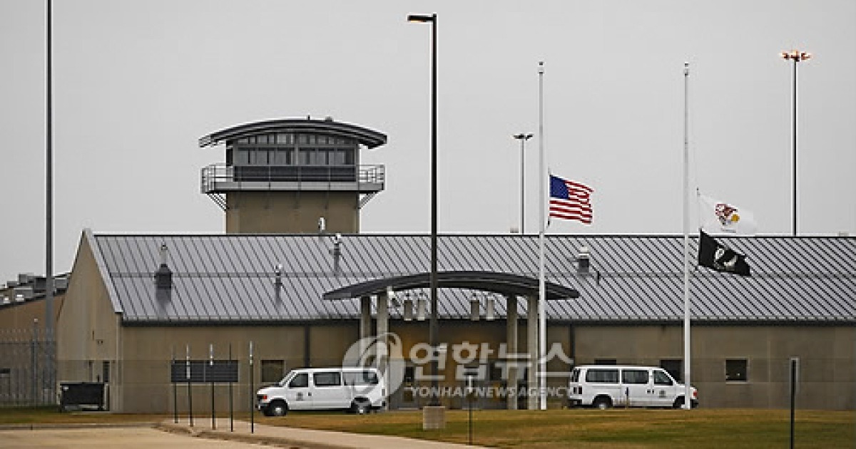 USA THOMPSON CORRECTIONAL CENTER