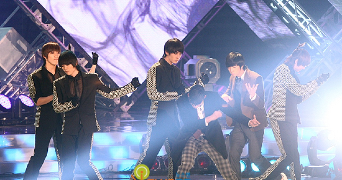 6명 2PM, CF계 블루칩됐다! 광고모델 발탁 잇따라 '깜짝'