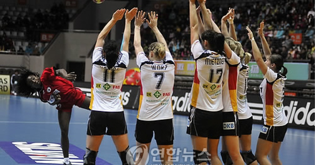 CHINA HANDBALL WOMEN WORLD CHAMPIONSHIP