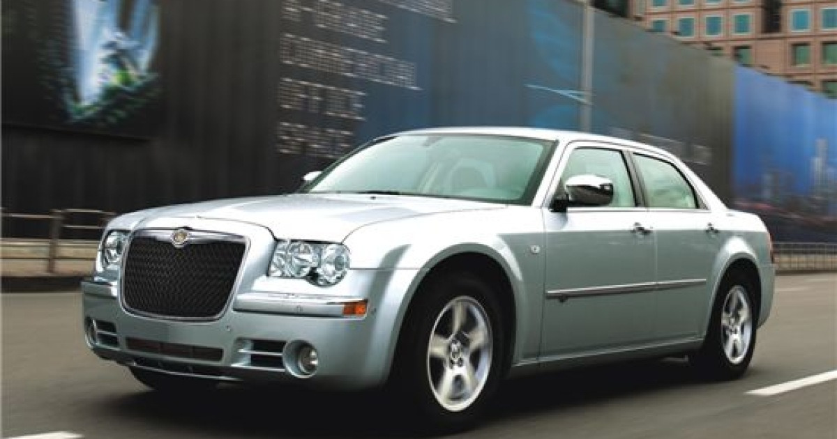 "크라이슬러 300C사고 이탈리아 와이너리 여행가자!"