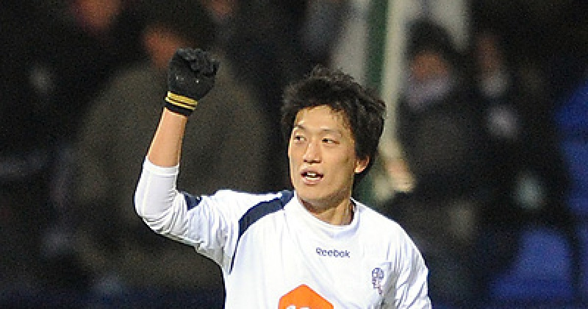 [EPL 23R] '이청용 결승골' 볼턴, 번리에 1-0 승..강등권 탈출