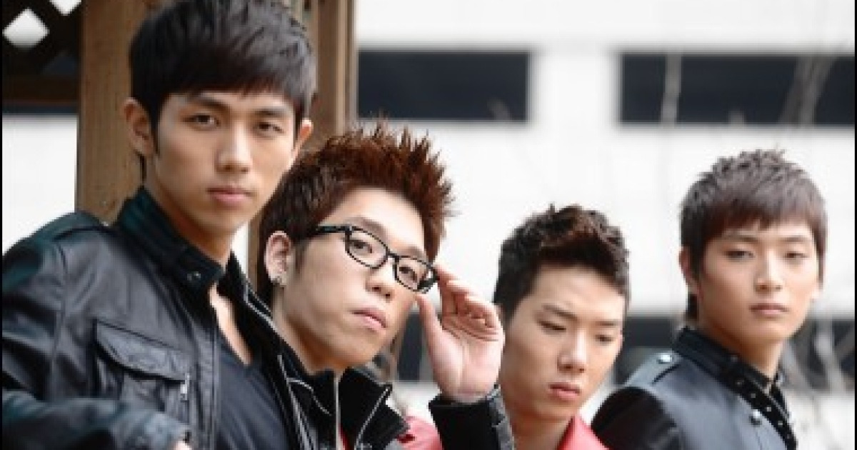 2AM, MBC와 갈등 해소..'음중' 200회 특집 출연