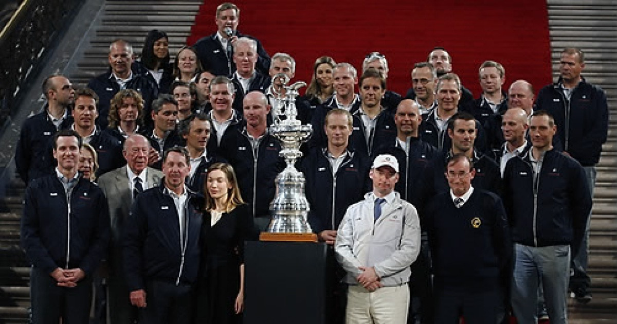 USA AMERICA'S CUP TROPHY
