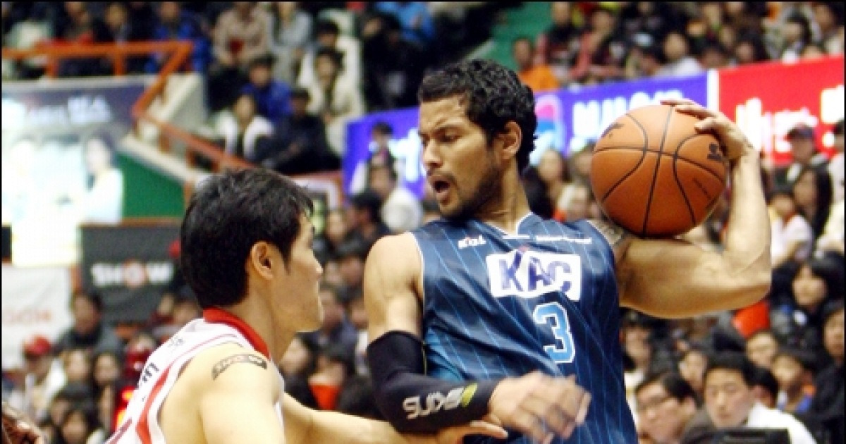 KCC vs KT 3차전 키워드.. '또 전태풍'