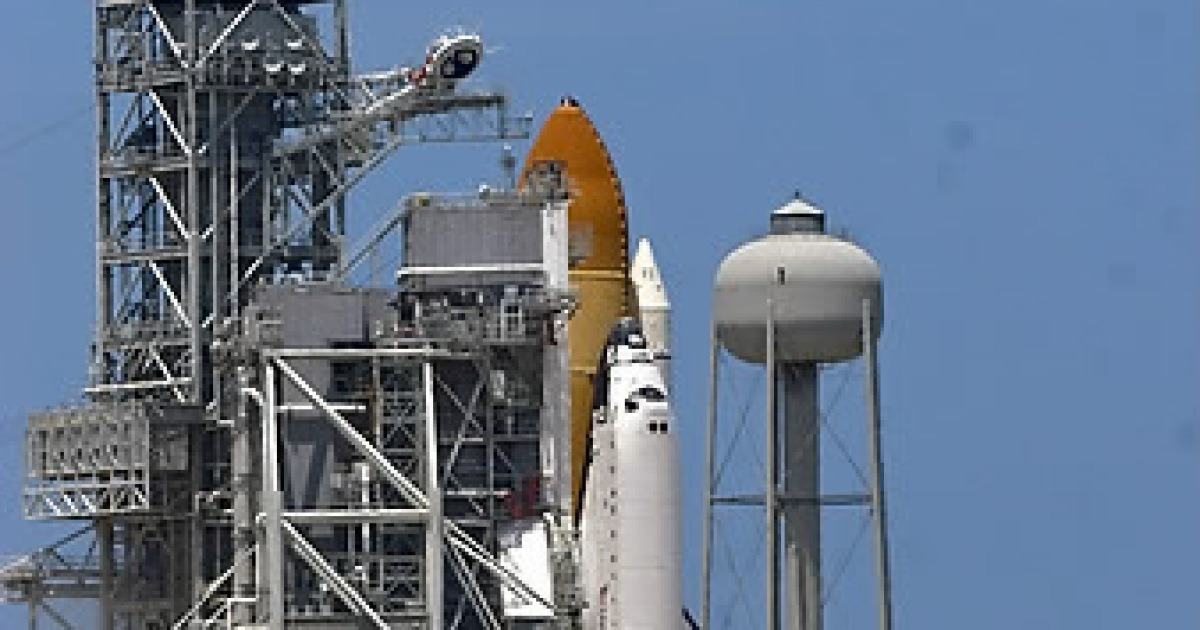 USA SHUTTLE ATLANTIS LAUNCH