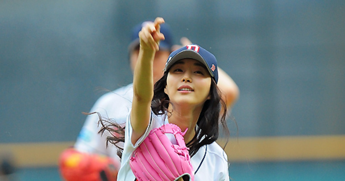 [사진]김사랑,'있는 힘껏!'