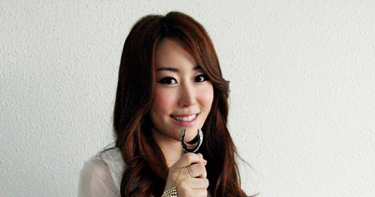 '조영수 페르소나' 숙희, 1000만원 스탠드마이크 눈길