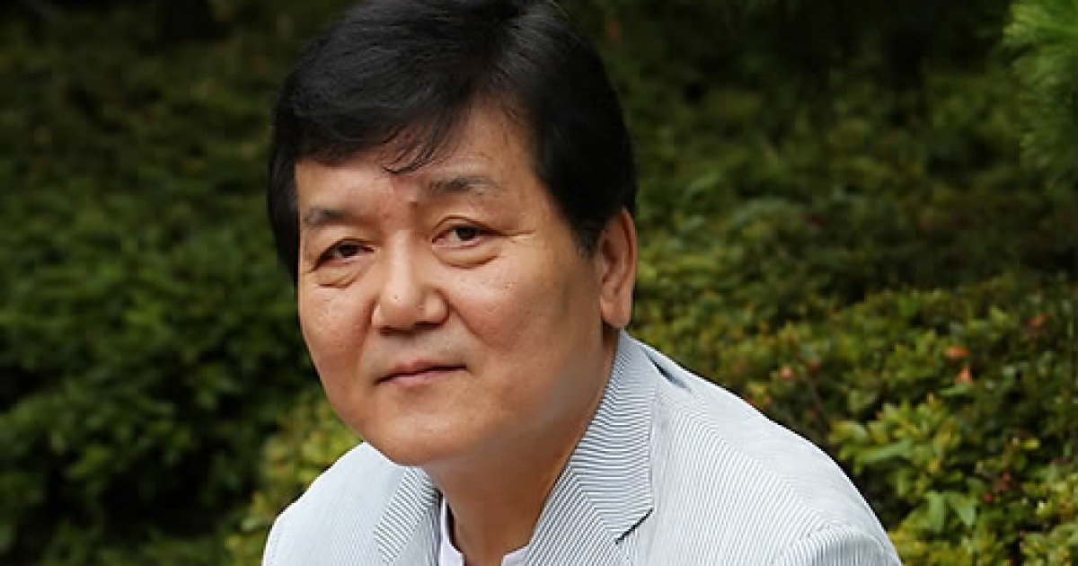 작가 김정현