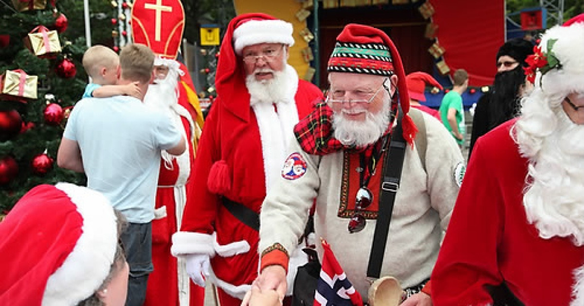(3)DENMARK-COPENHAGEN-SANTA CLAUS CONGRESS