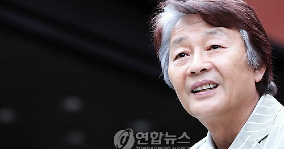 12년만에 연극무대 돌아온 배우 서인석