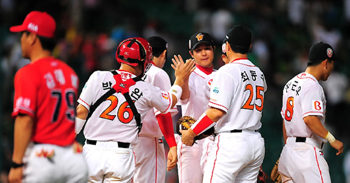 [사진]SK, 'KIA전 12연승'