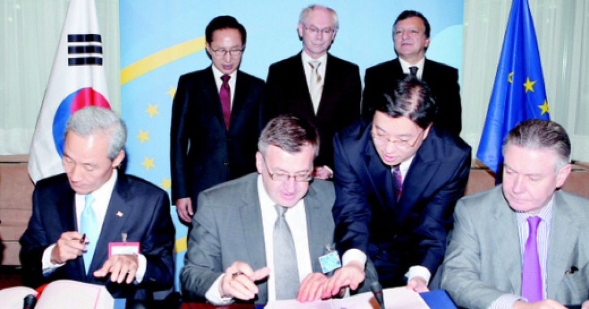 S.Korea and EU sign FTA