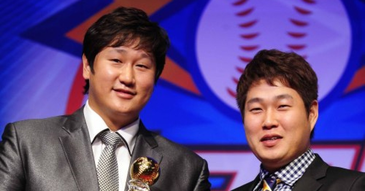 Lee Dae-ho bags MVP award