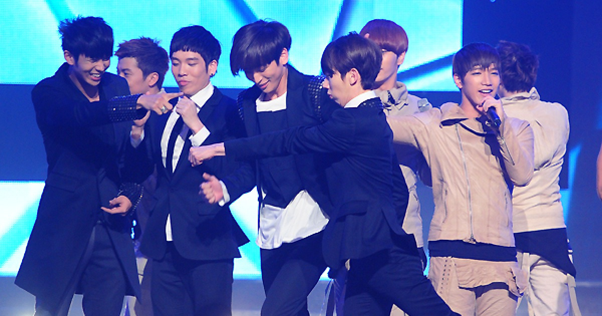 [사진]'깝권' 조권, '2PM 따라하기'