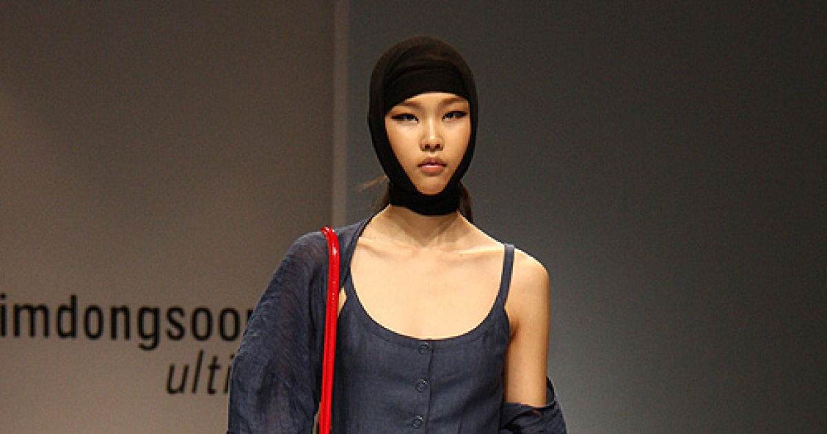 [포토] 김동순 디자이너의 2011 S/S 패션 제안