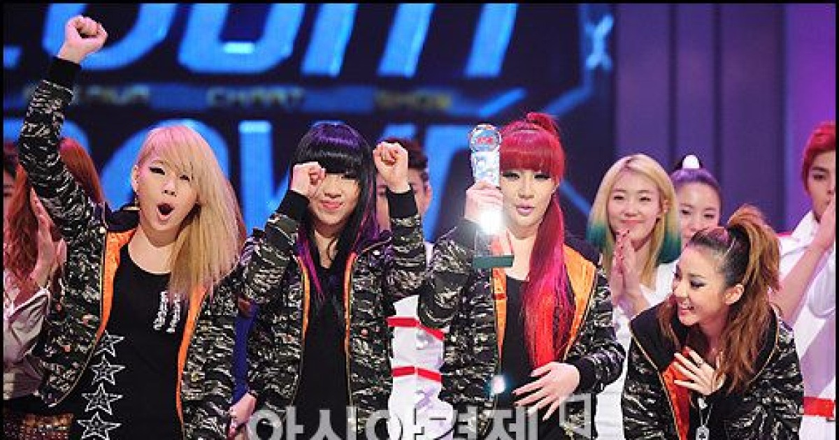 2NE1 'Can't Nobody', 'MAMA' 뮤직비디오 작품상 수상