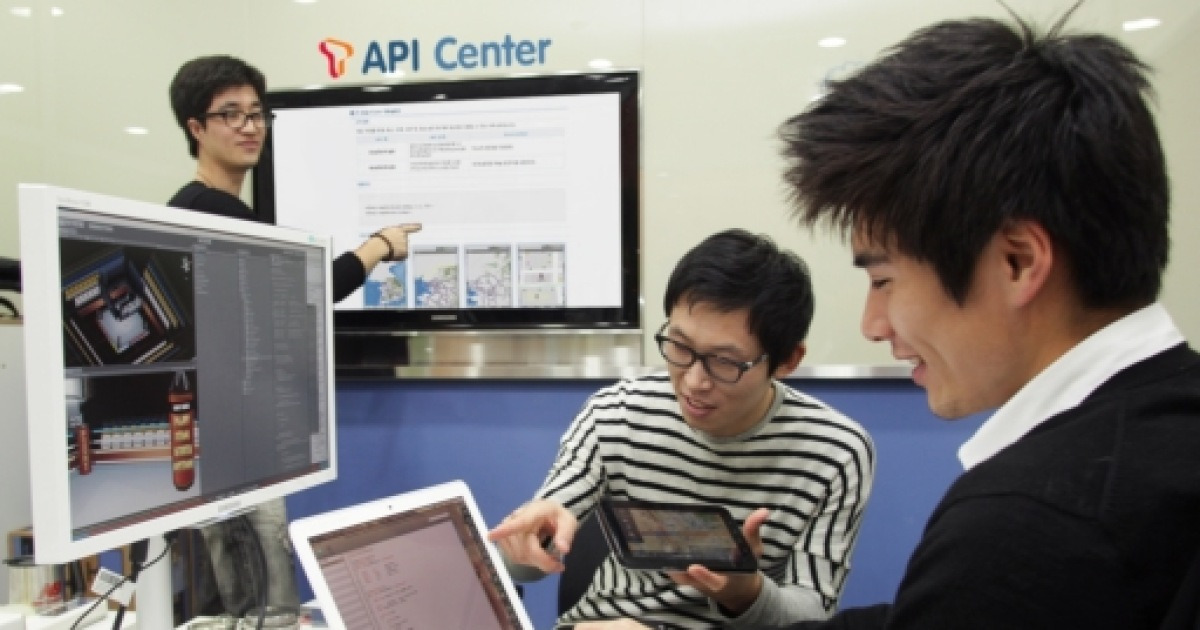 SKT, T맵·메시지 기반기술 외부에 공개