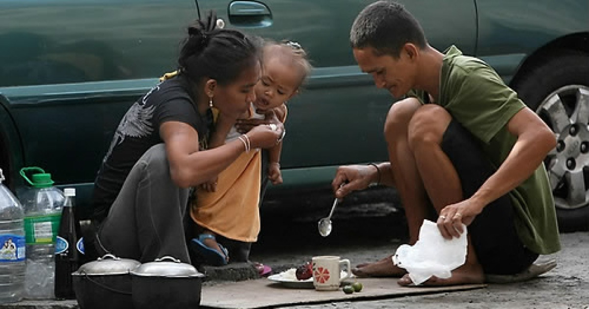 PHILIPPINES POVERTY