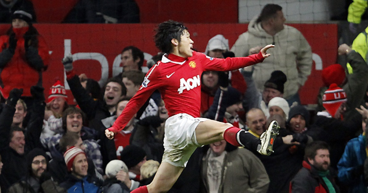 [EPL 17R] '박지성 결승골' 맨유, 아스널 상대로 1-0 승리..선두 탈환