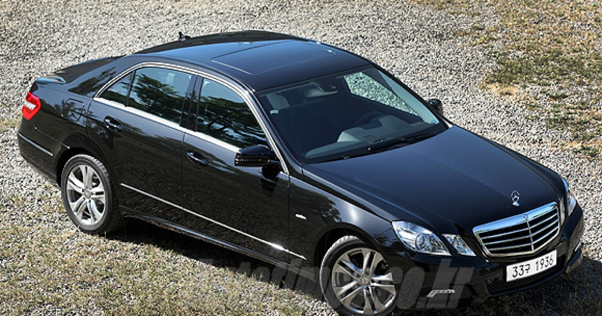 벤츠 E300, 2011년 출발이 좋다