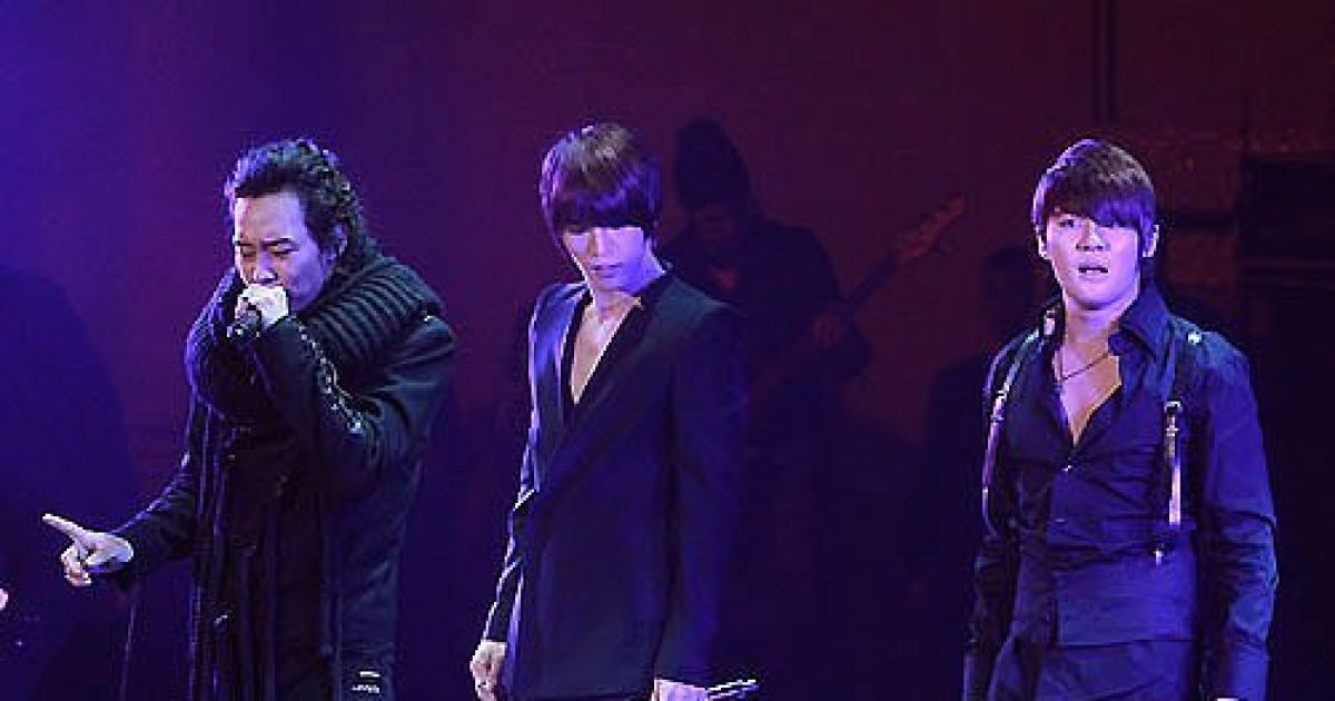 "SM, JYJ 방해시 건당 2천만원 지급해야"..법원 간접강제명령