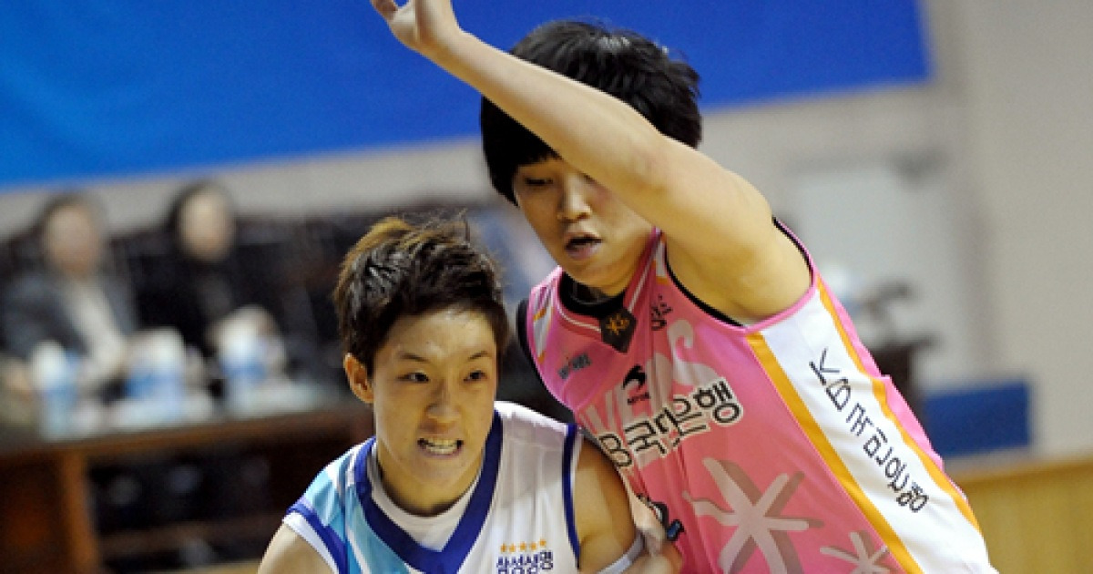 [WKBL] '이 악물고 돌파!'