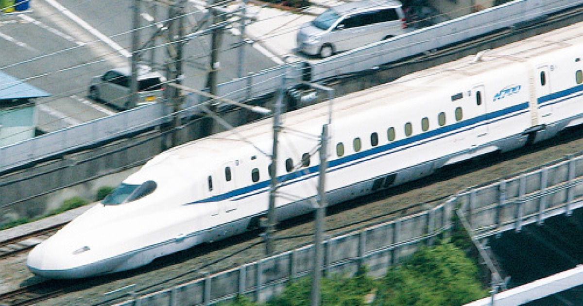 Japan to build world's fastest train