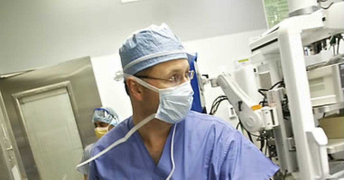 USA FACIAL TRANSPLANT